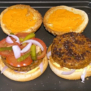 Comme un burger au steak de haricots rouges – Ouest Délices, blog culinaire